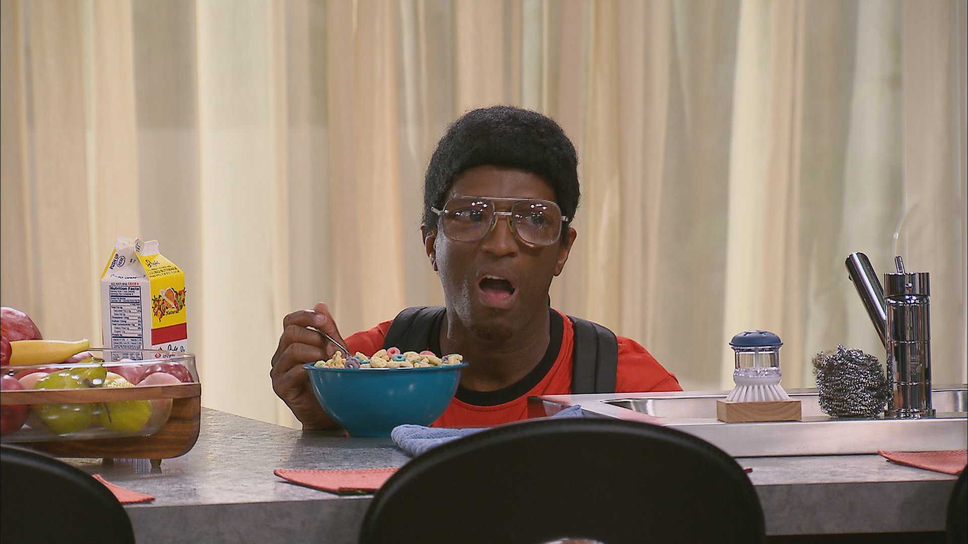 Lil’ Darrl Remakes “My Hitta” By YG As “My Sitta” | The Rickey Smiley ...