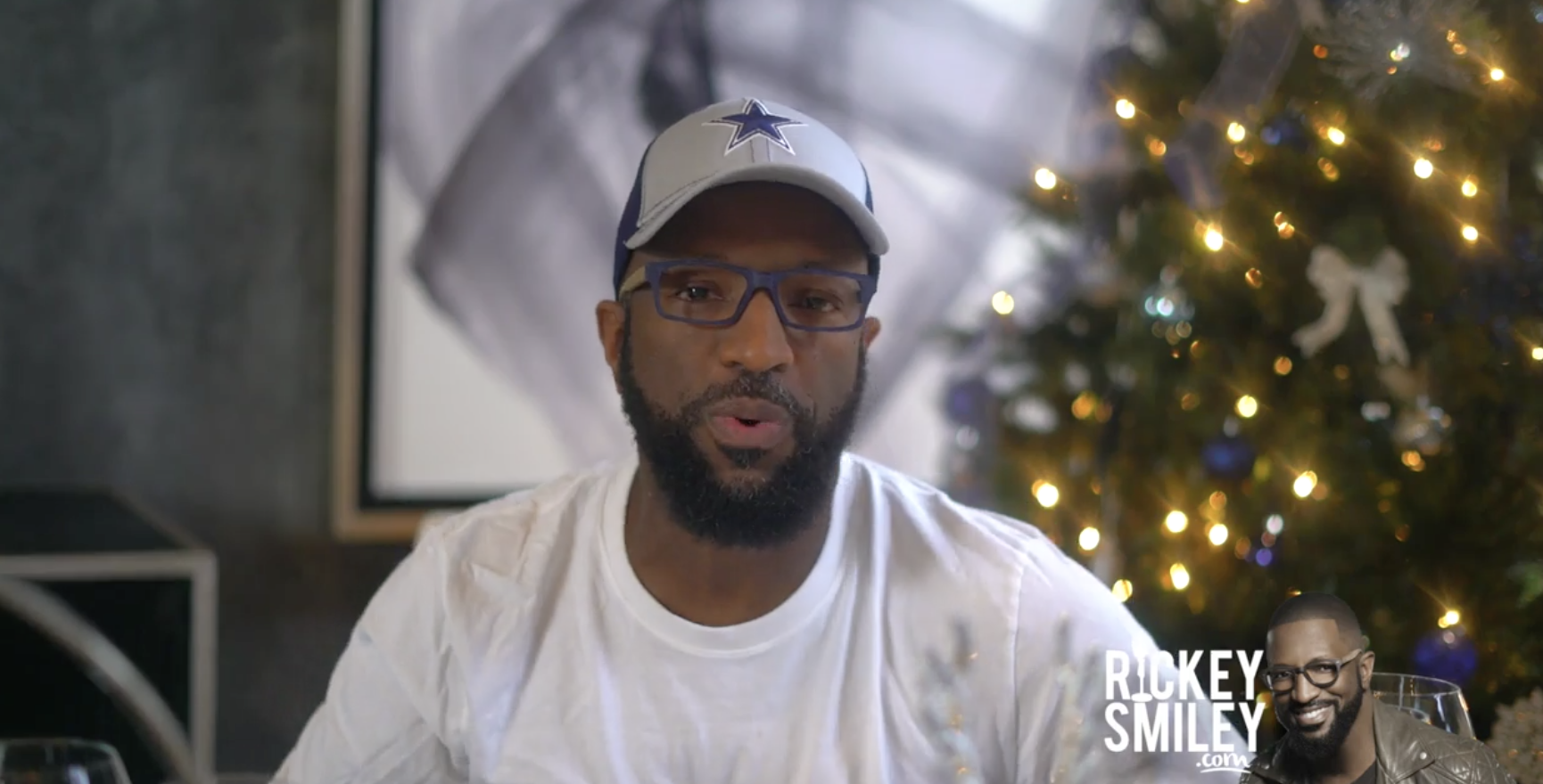 Rickey Smiley Issues Special Holiday Wishes & Reminders